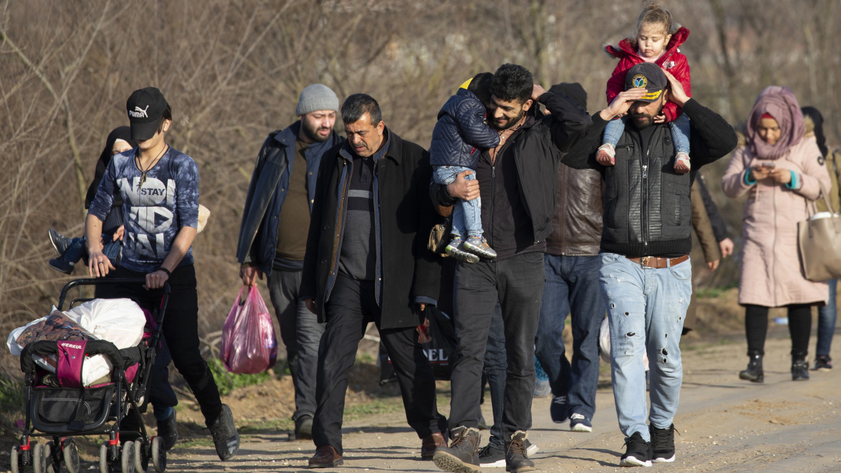 Apklausa JK: gyventojai labiausiai nerimauja dėl imigracijos