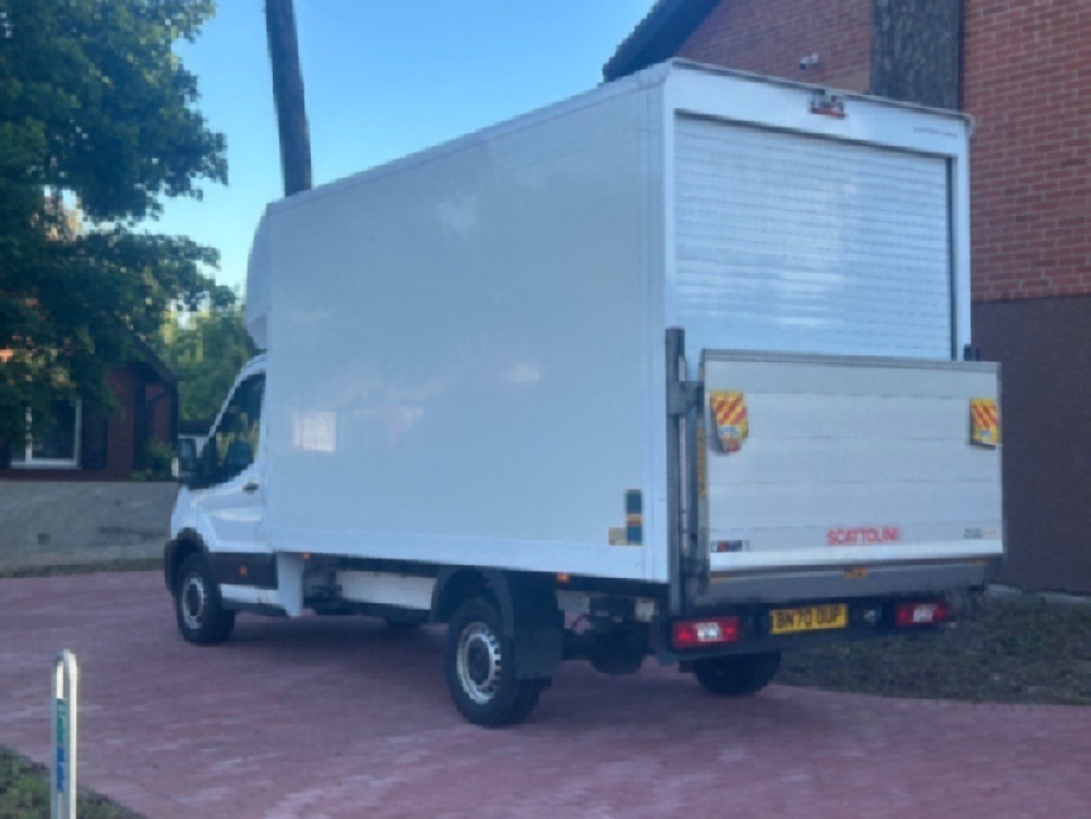 Perkraustymai , Krovinių pervežimai . Anglija-Lietuva-Anglija-Europa ...