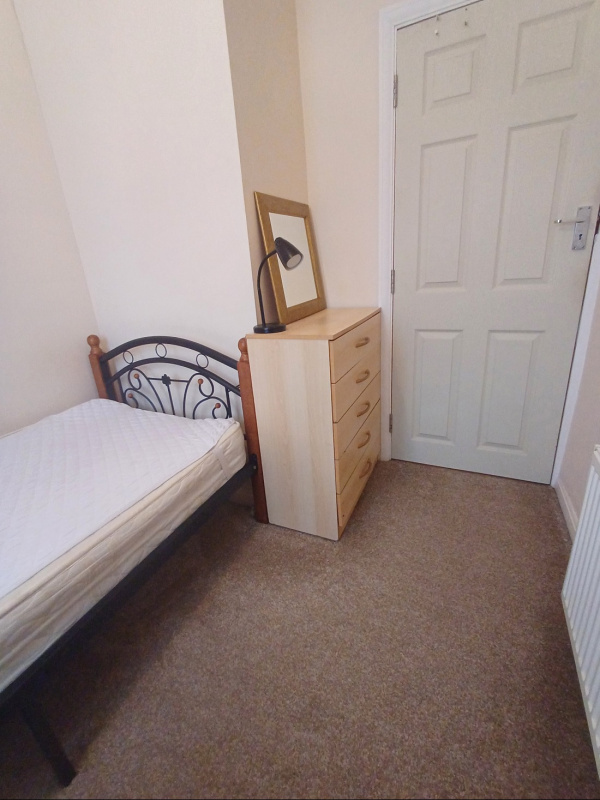 Vienvietis kambarys, Skelbimai - Anglija.lt