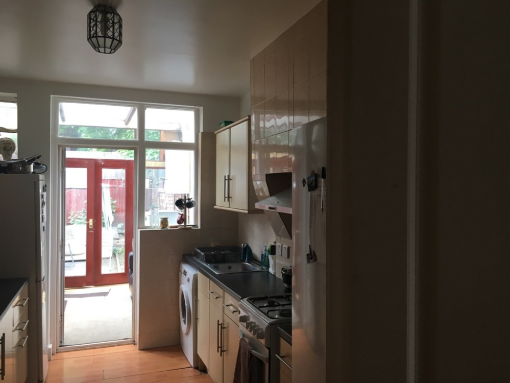 Dvivietis kambarys vienam, Leytone, Skelbimai - Anglija.lt